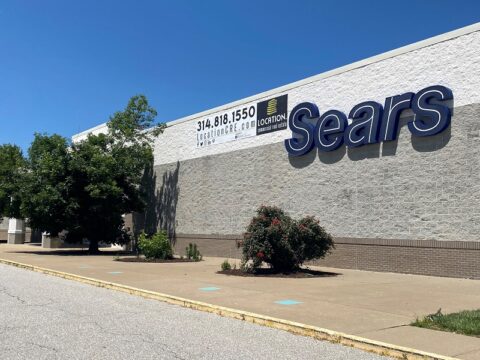 3 MID RIVERS MALL DR - Location CRE